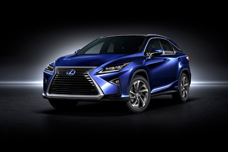 StriveME - سيارة لكزس 2021 وانواعها واسعارها في الامارات